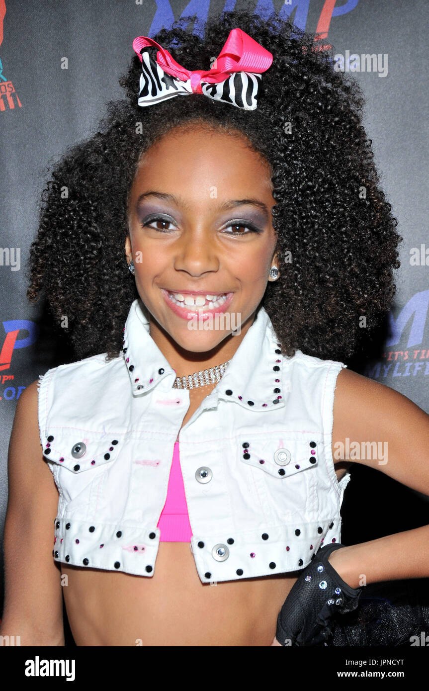 Rockin' Mini Dancer of The Year Nominee Charlize Glass at the 2011 ...