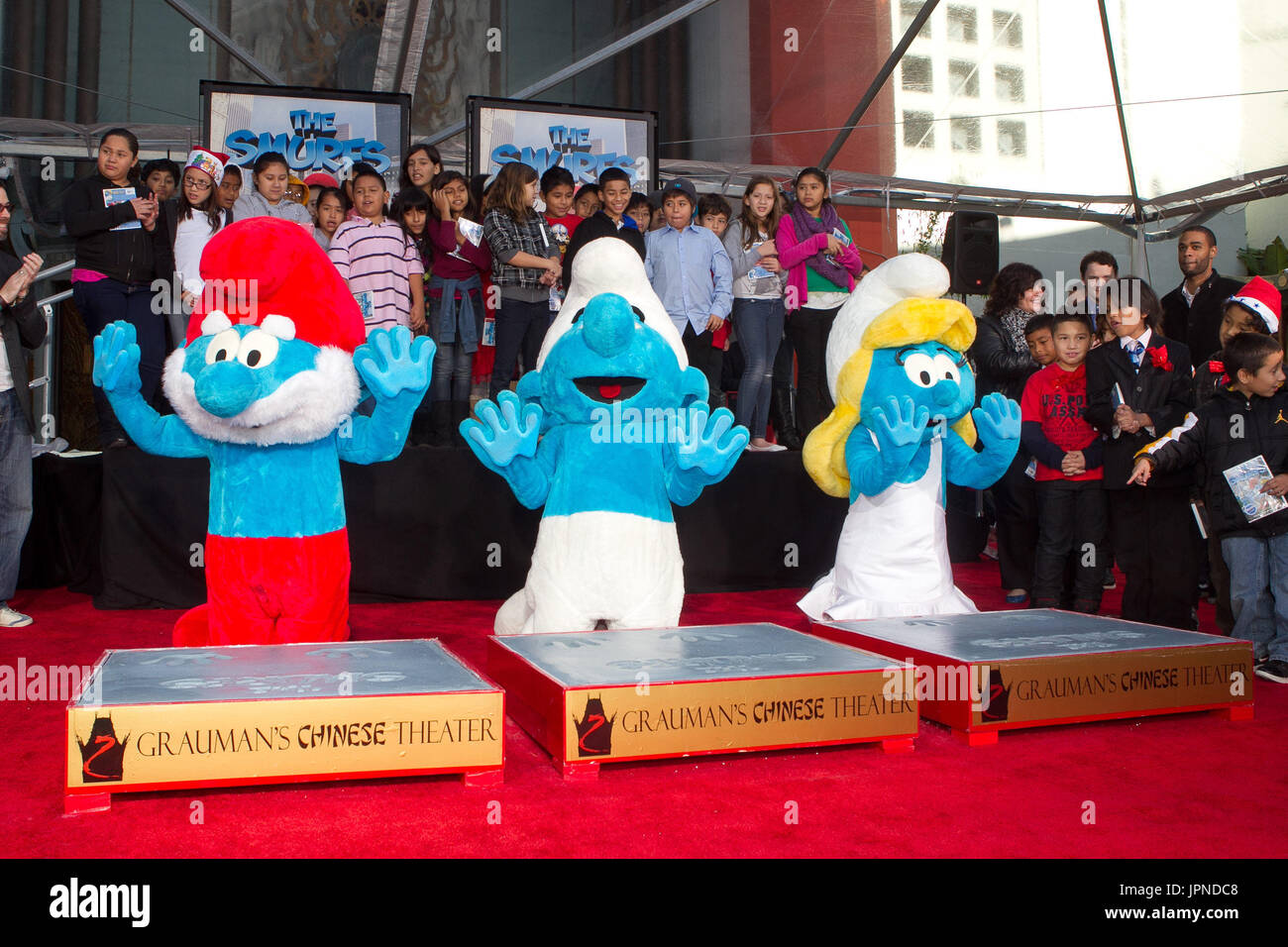 Papa Smurf, Clumsy Smurf & Smurfette at The Smurfs Hand & Footprint ...