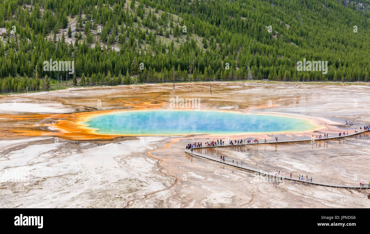 Midway in mountains hi-res stock photography and images - Alamy