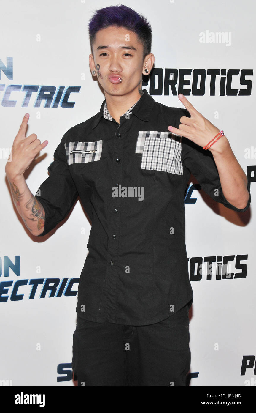 Dumbo AKA Matt Nguyen of Poreotics at the Saigon Electric presents ...