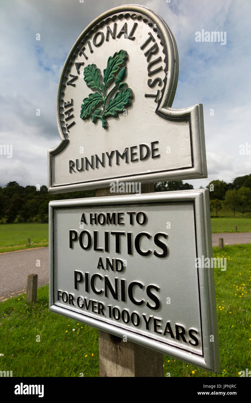 National Trust Emblem Stock Photos & National Trust Emblem Stock Images ...