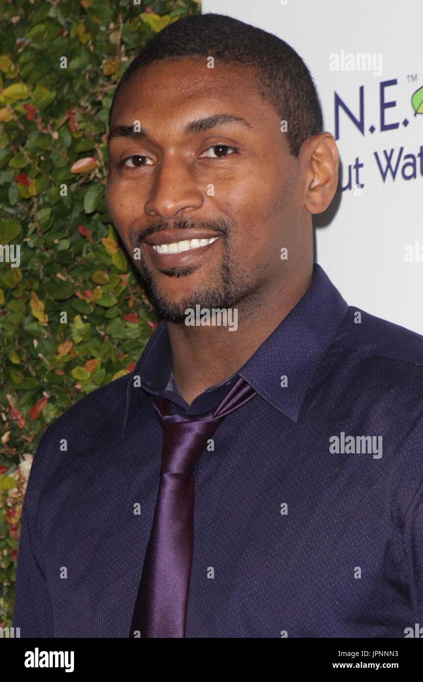 Laker's Ron Artest arrives at the red carpet for "Leona Lewis Presents ...
