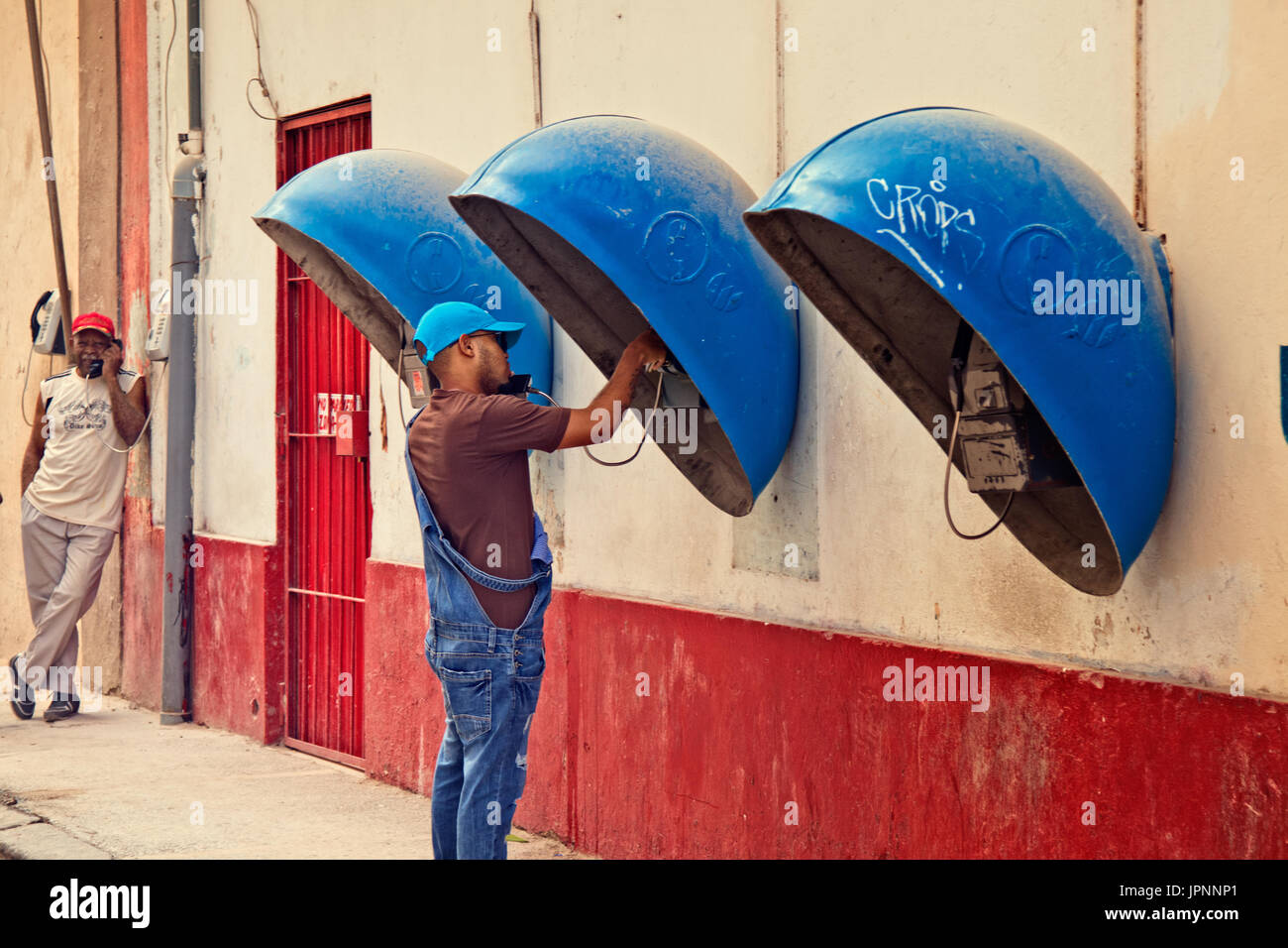 Phone booth bubble hi-res stock photography and images - Alamy