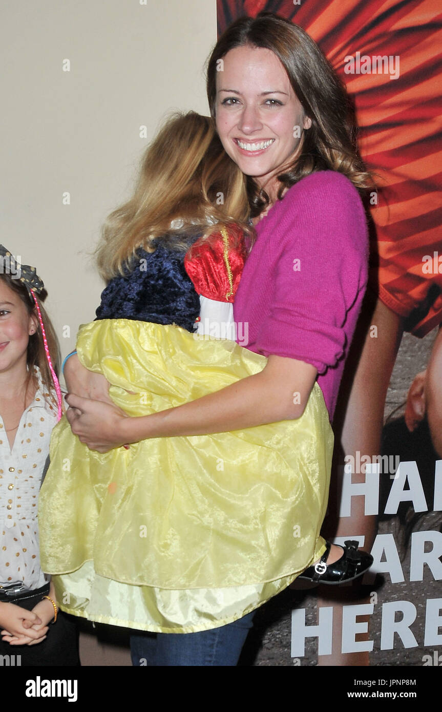 Amy Acker & Daughter at the Gala Opening of A SNOW WHITE CHRISTMAS ...