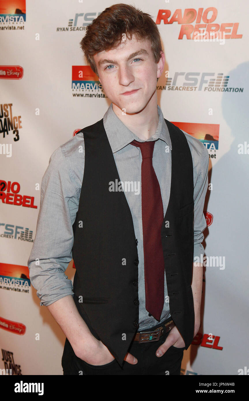 Rowen Kahn at the World Premiere of "Radio Rebel" at the AMC Universal ...