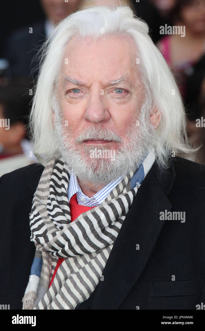 Actor Donald Sutherland arrives at the Los Angeles Premiere of 'The ...