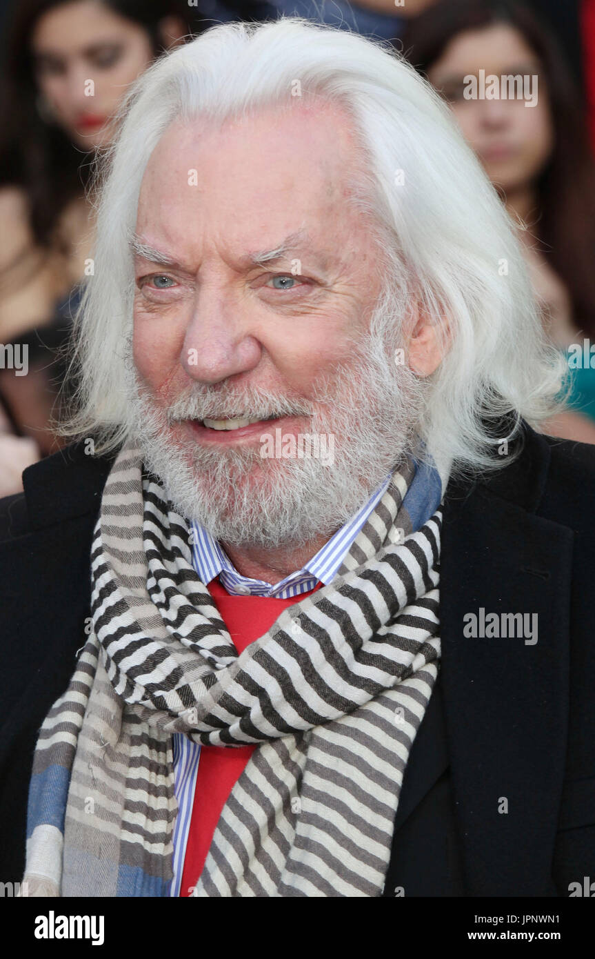 Actor Donald Sutherland arrives at the Los Angeles Premiere of 'The ...