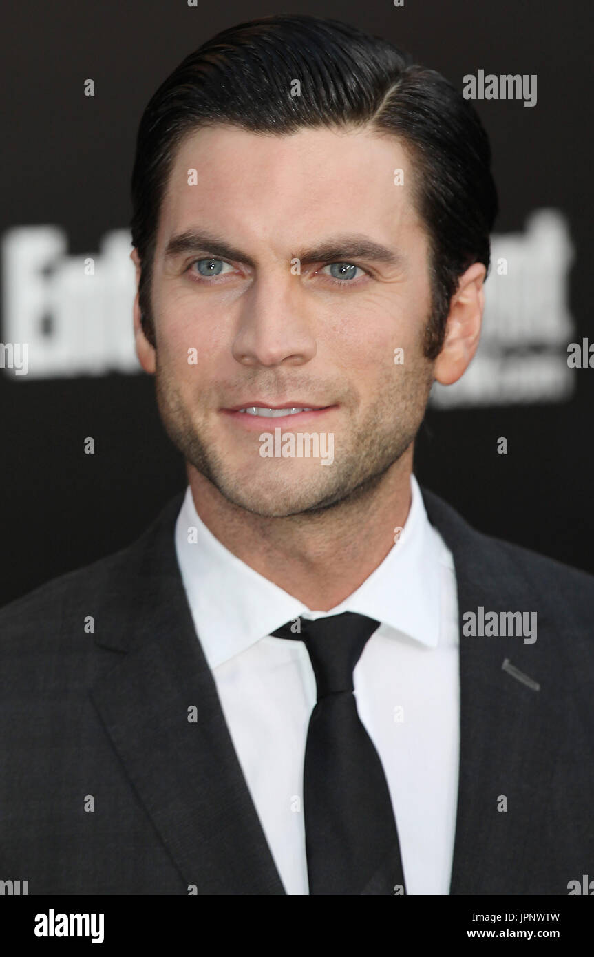Actor Wes Bentley arrives at the Los Angeles Premiere of 'The Hunger Games' at Nokia Theatre L.A ...