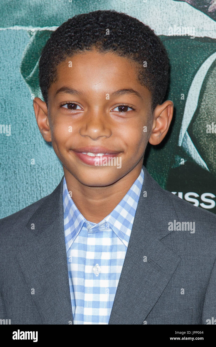 Sayeed Shahidi arrives at the Los Angeles premiere of 'Alex Cross' held ...