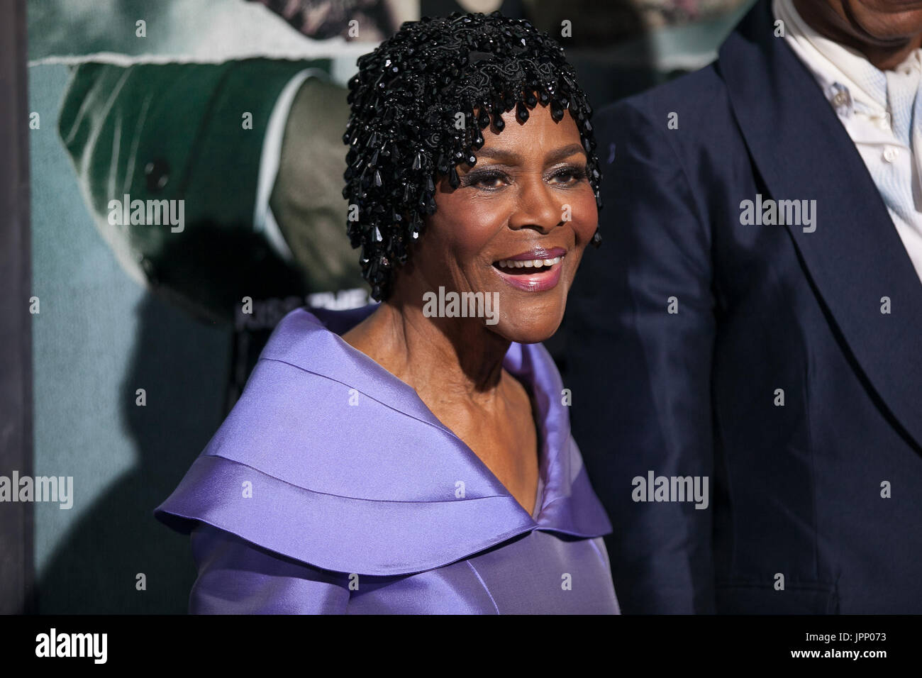 Cicely Tyson arrives at the Los Angeles premiere of 'Alex Cross' held ...
