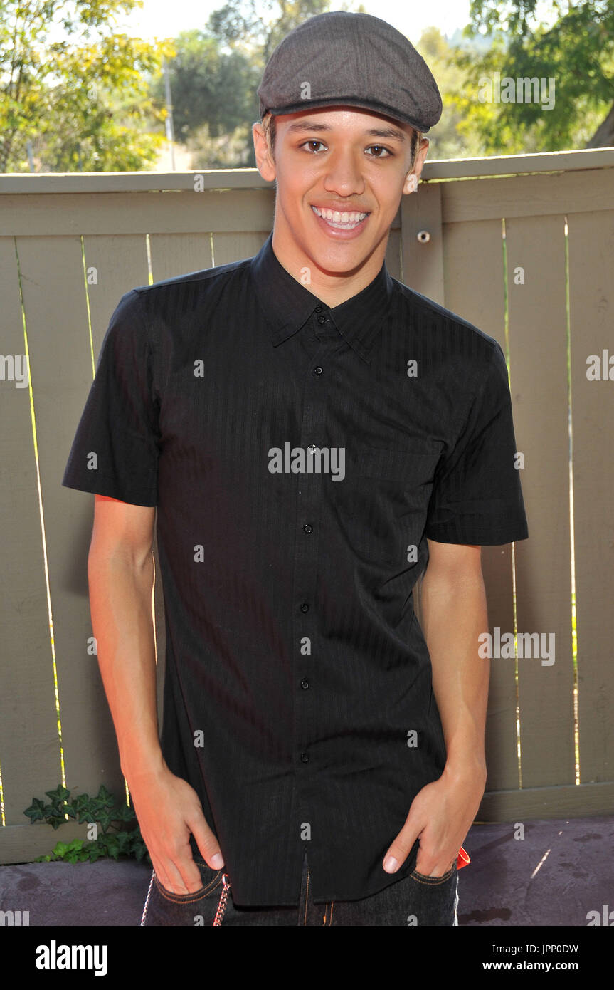 KPOP Choreographer Kyle Hanagami at KCON 2012 held at the Verizon ...