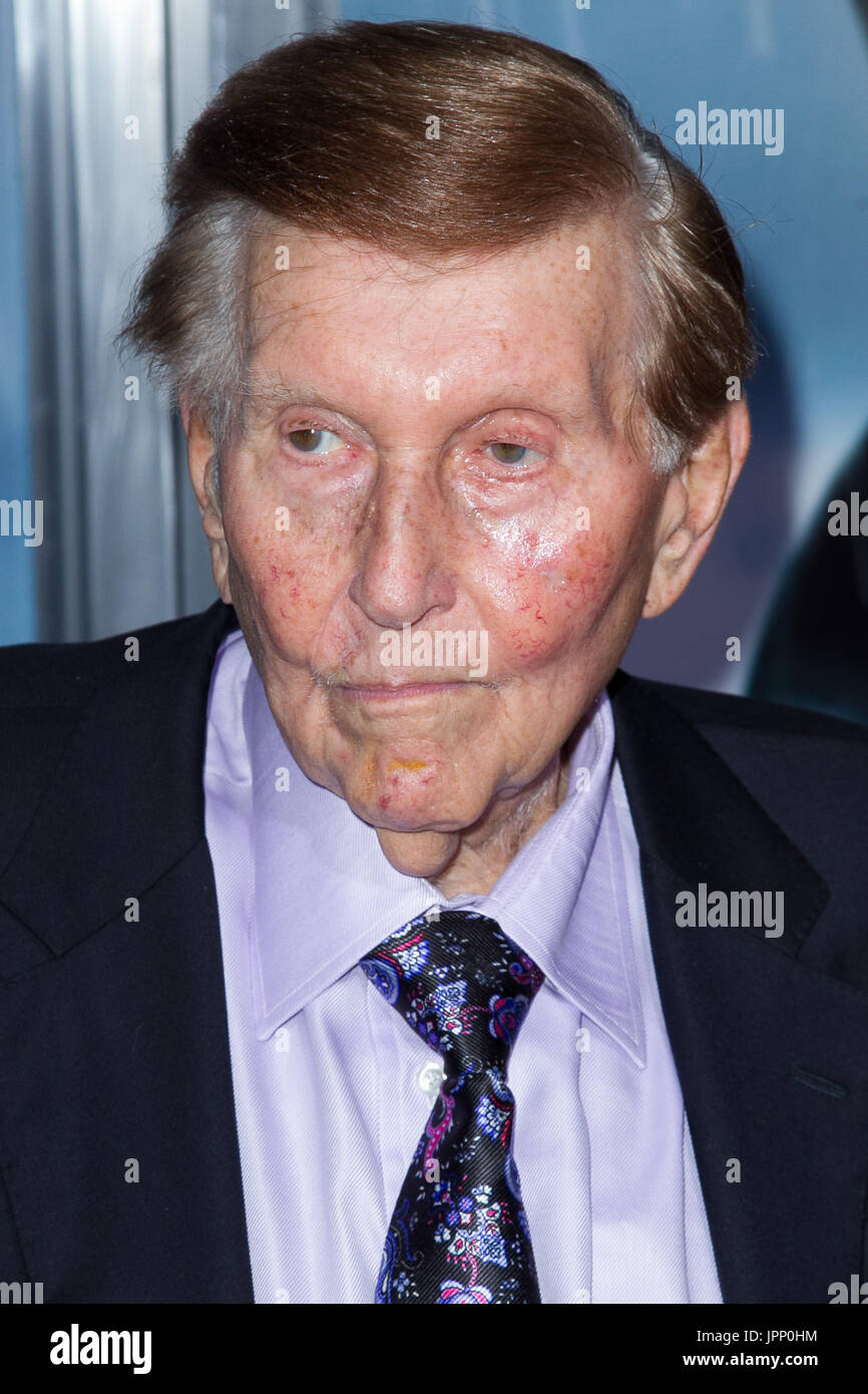 Summer Redstone arrives to the Premiere of Paramount Pictures' 'Flight ...