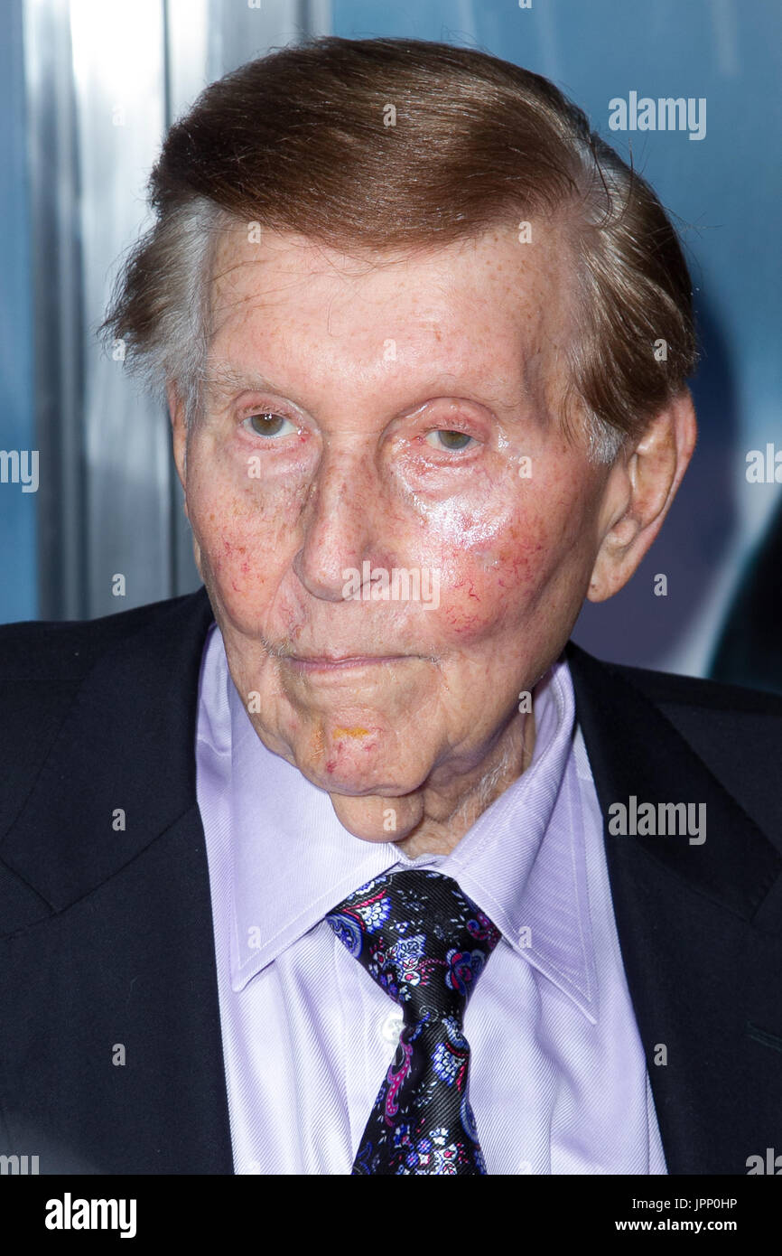 Summer Redstone arrives to the Premiere of Paramount Pictures' 'Flight ...