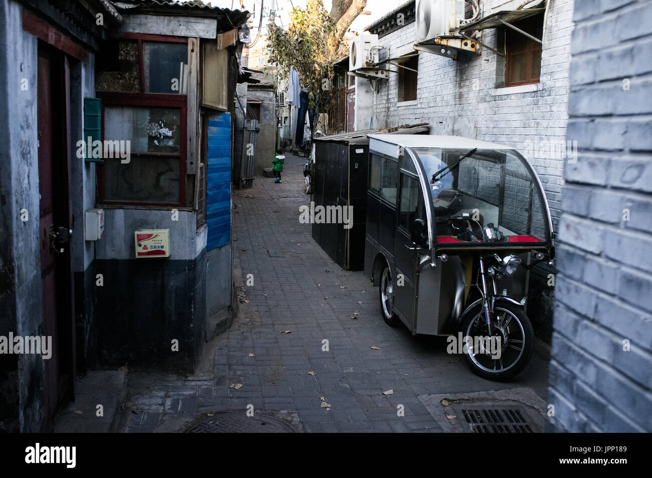 Grey bricks hi-res stock photography and images - Alamy