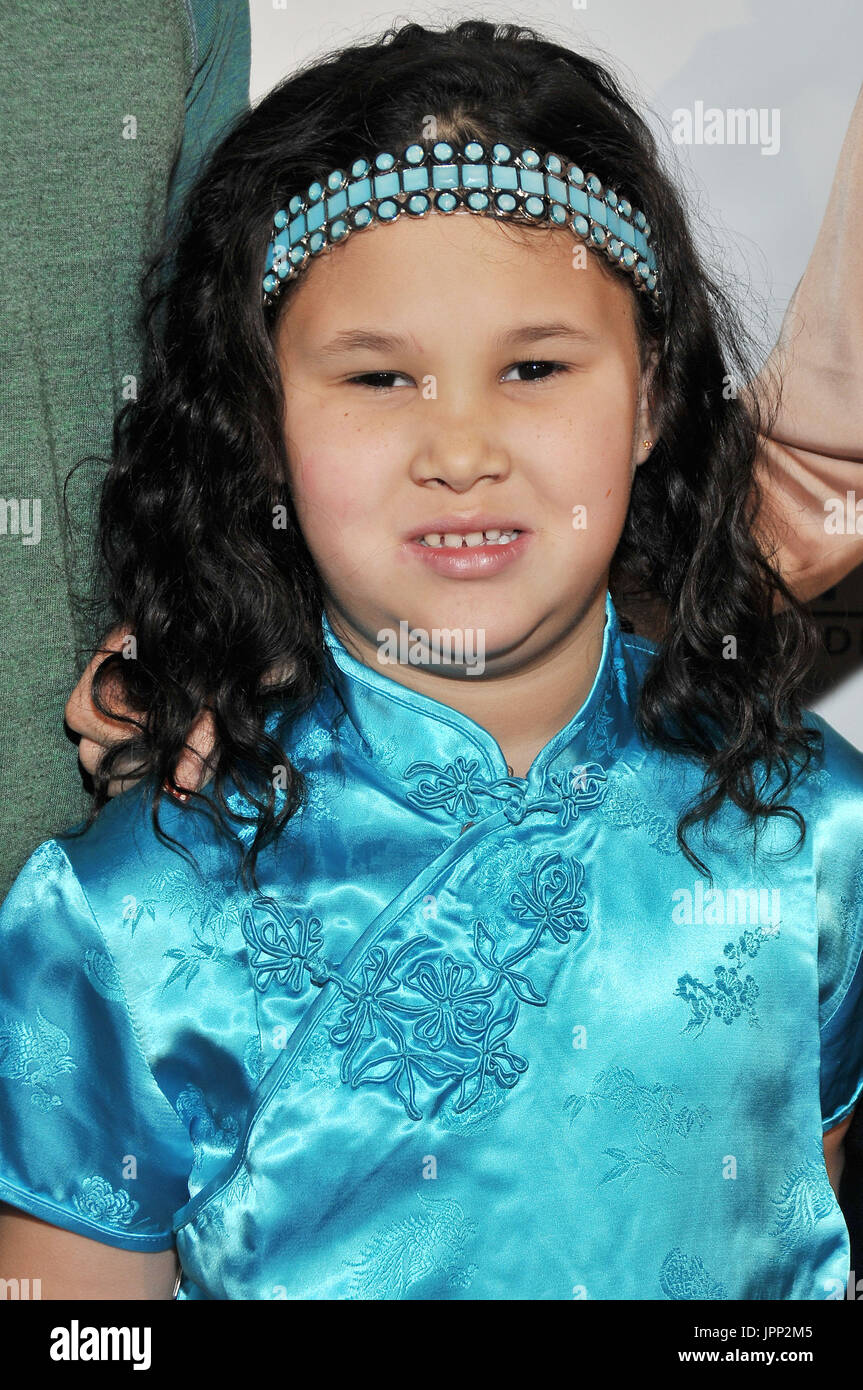 Sage Stewart at the Premiere Of TeenNick's "The Wonder Girls" Movie ...