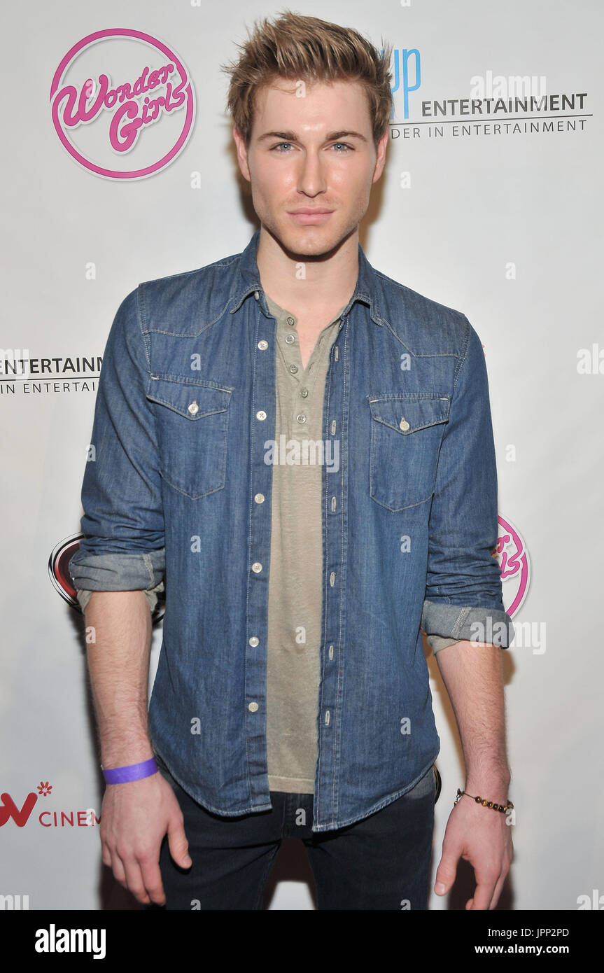 Wes Aderhold at the Premiere Of TeenNick's "The Wonder Girls" Movie ...