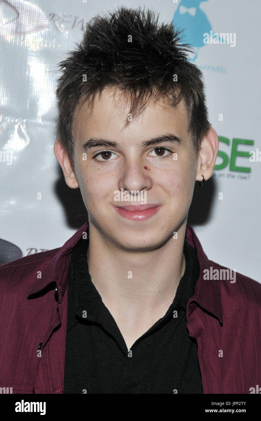 Brendon Eggertsen at JDrew's Mixtape Release & 21st Birthday ...