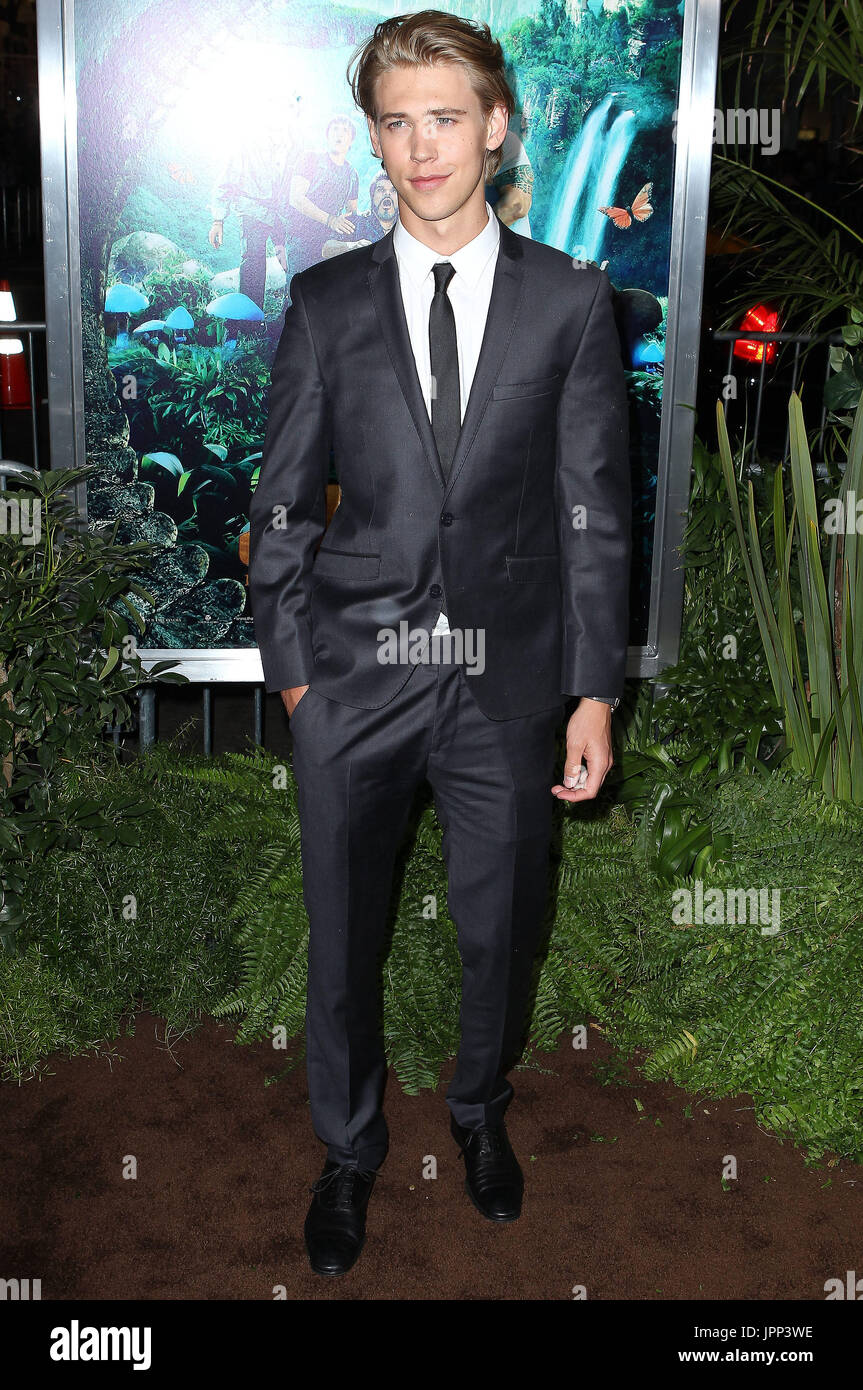 Austin Butler at the "Journey 2: The Mysterious Island" Los Angeles ...