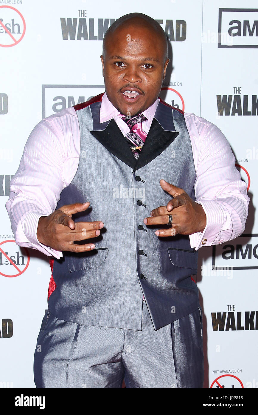 IronE Singleton arrives at the premiere of AMC's 'The Walking Dead' 3rd ...