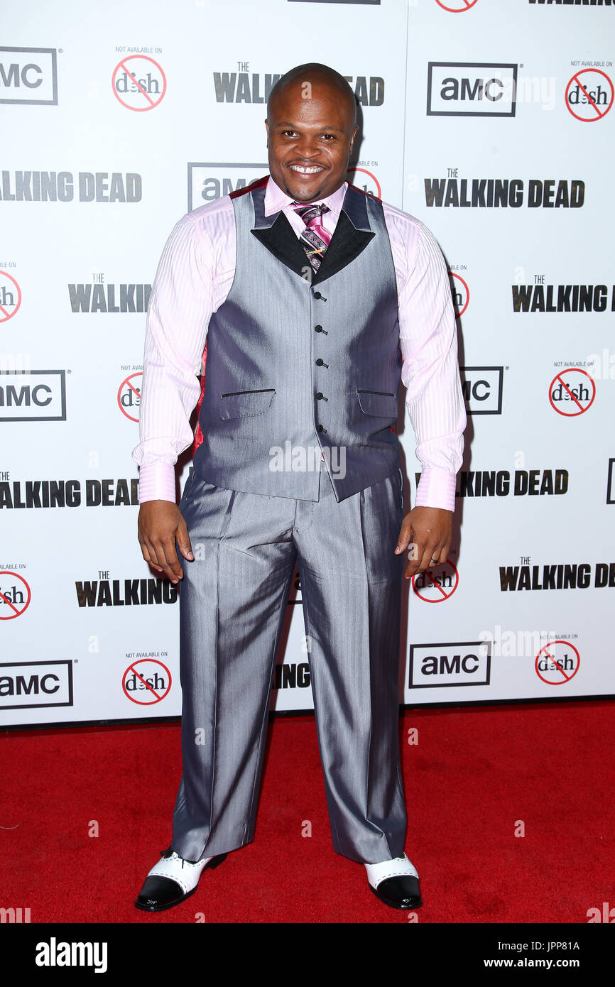 IronE Singleton arrives at the premiere of AMC's 'The Walking Dead' 3rd ...