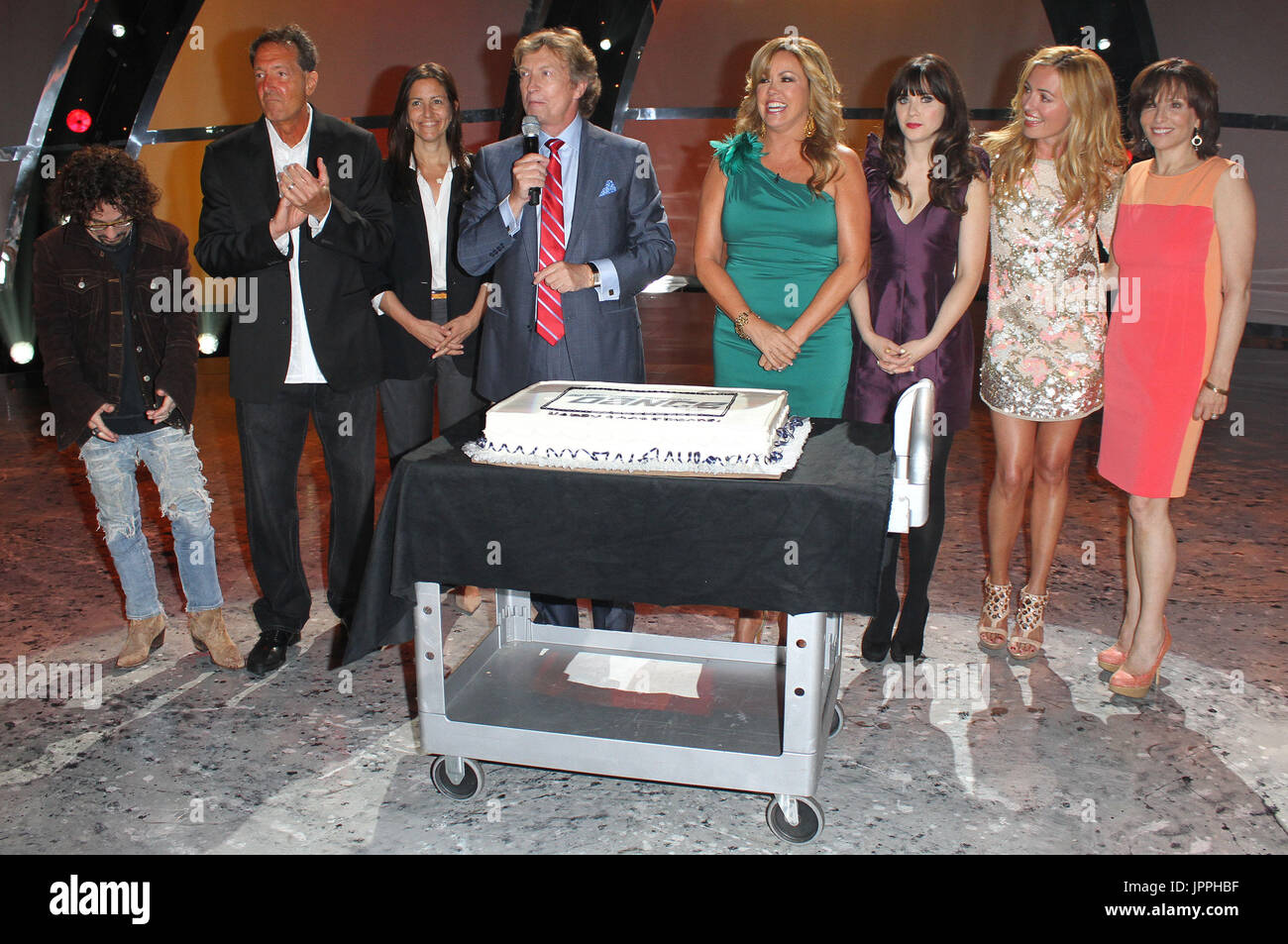Nigel Lythgoe, Mary Murphy, Zooey Deschanel, Cat Deeley & Crew at the ...
