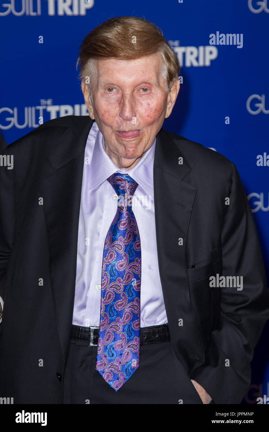 Sumner Redstone attends the premiere of Paramount Pictures' 'The Guilt ...