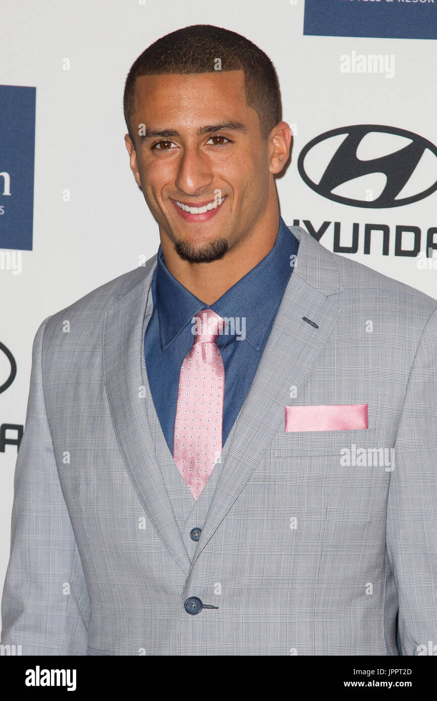 Colin Kaepernick arrives at Clive Davis & The Recording Academy's 2013 ...