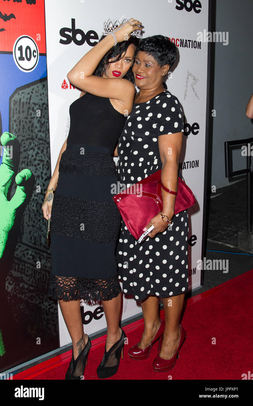 Rihanna and Monica Braithwaite is crowned the Queen of the 2012 West ...