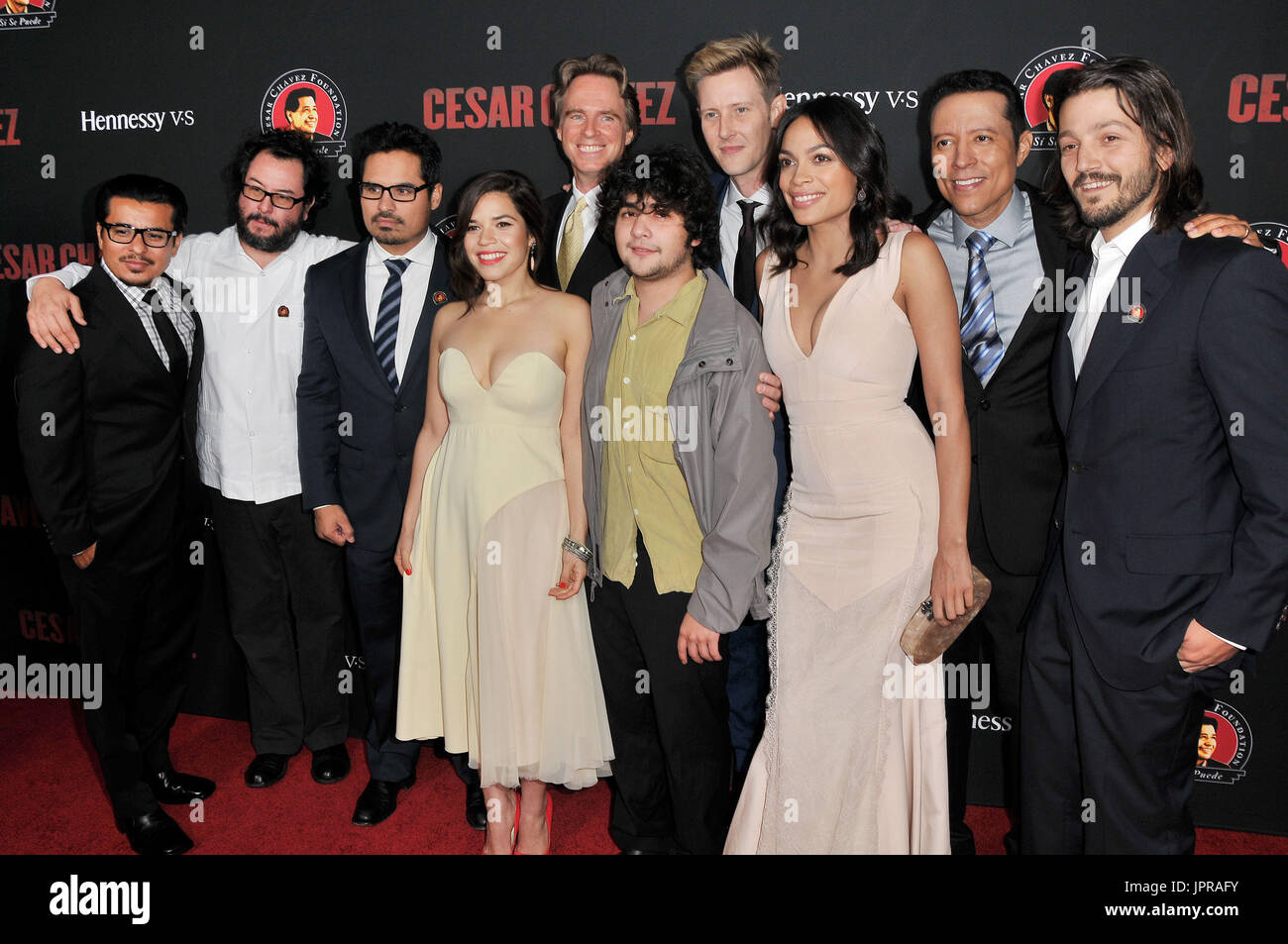 CESAR CHAVEZ Cast - Jacob Vargas, Pablo Cruz, Michael Pena, America ...