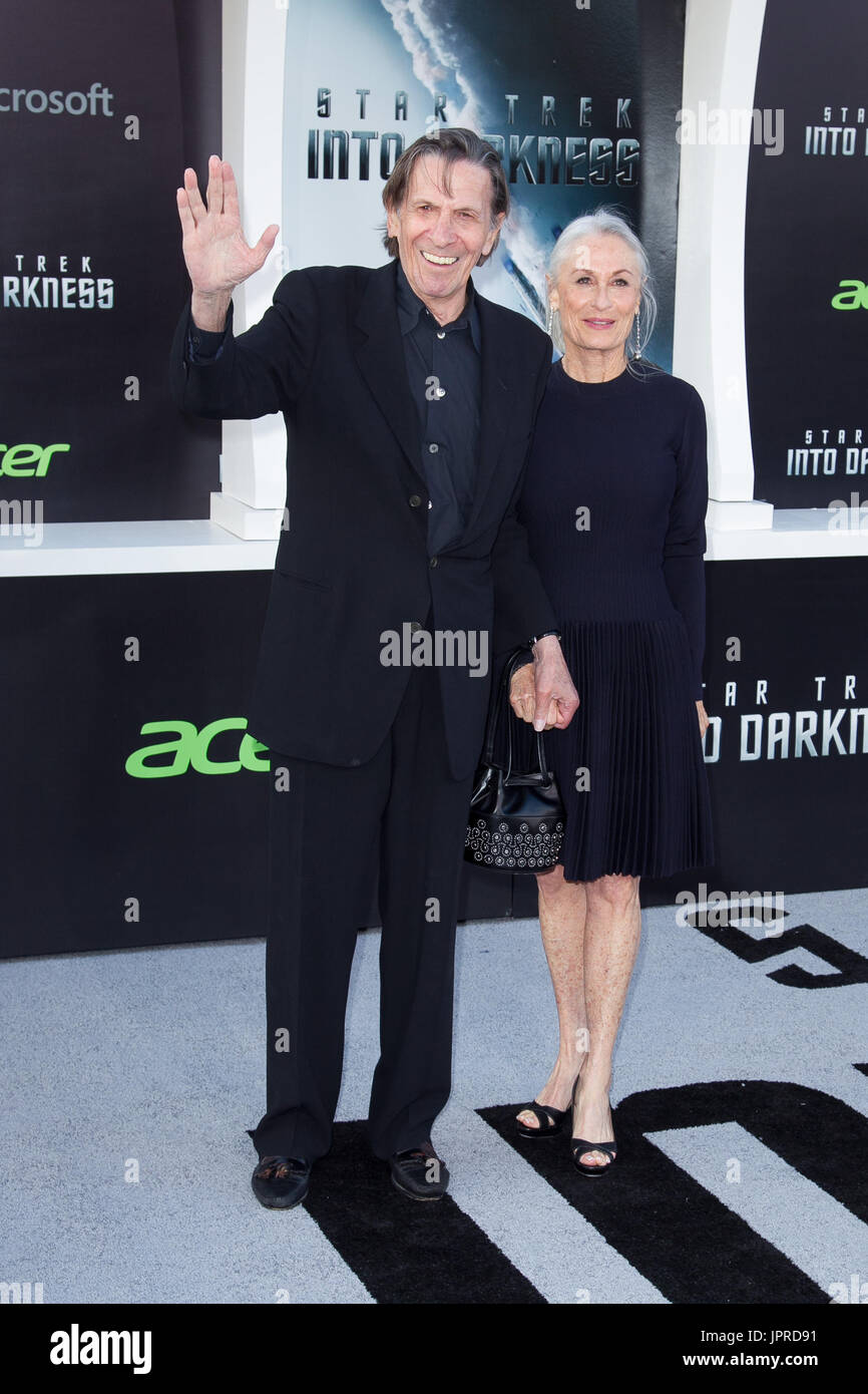 Leonard Nimoy and Susan Bay arrives at the premiere of Paramount ...