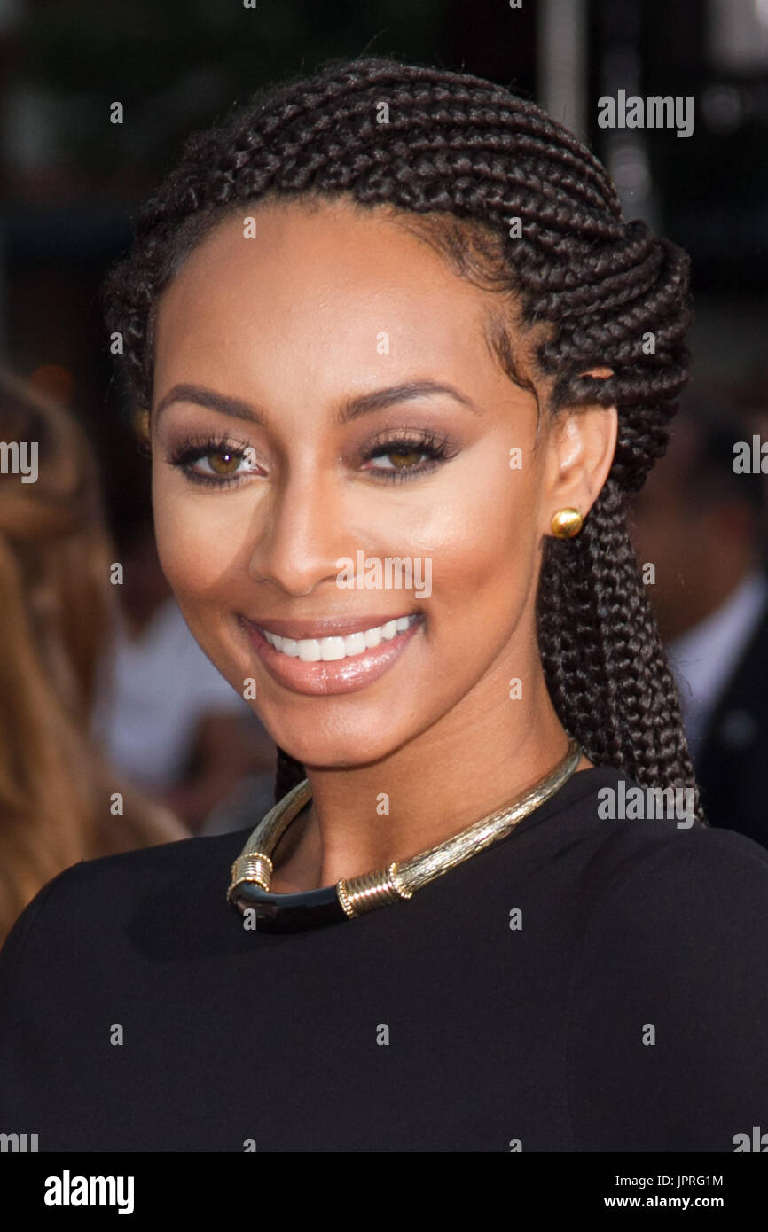 Keri Hilson attends the premiere of Universal Pictures' 'Riddick' at ...