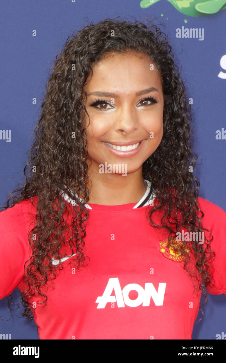 Denisea Wilson at the Nick Kids Choice Sports Awards Red Carpet ...