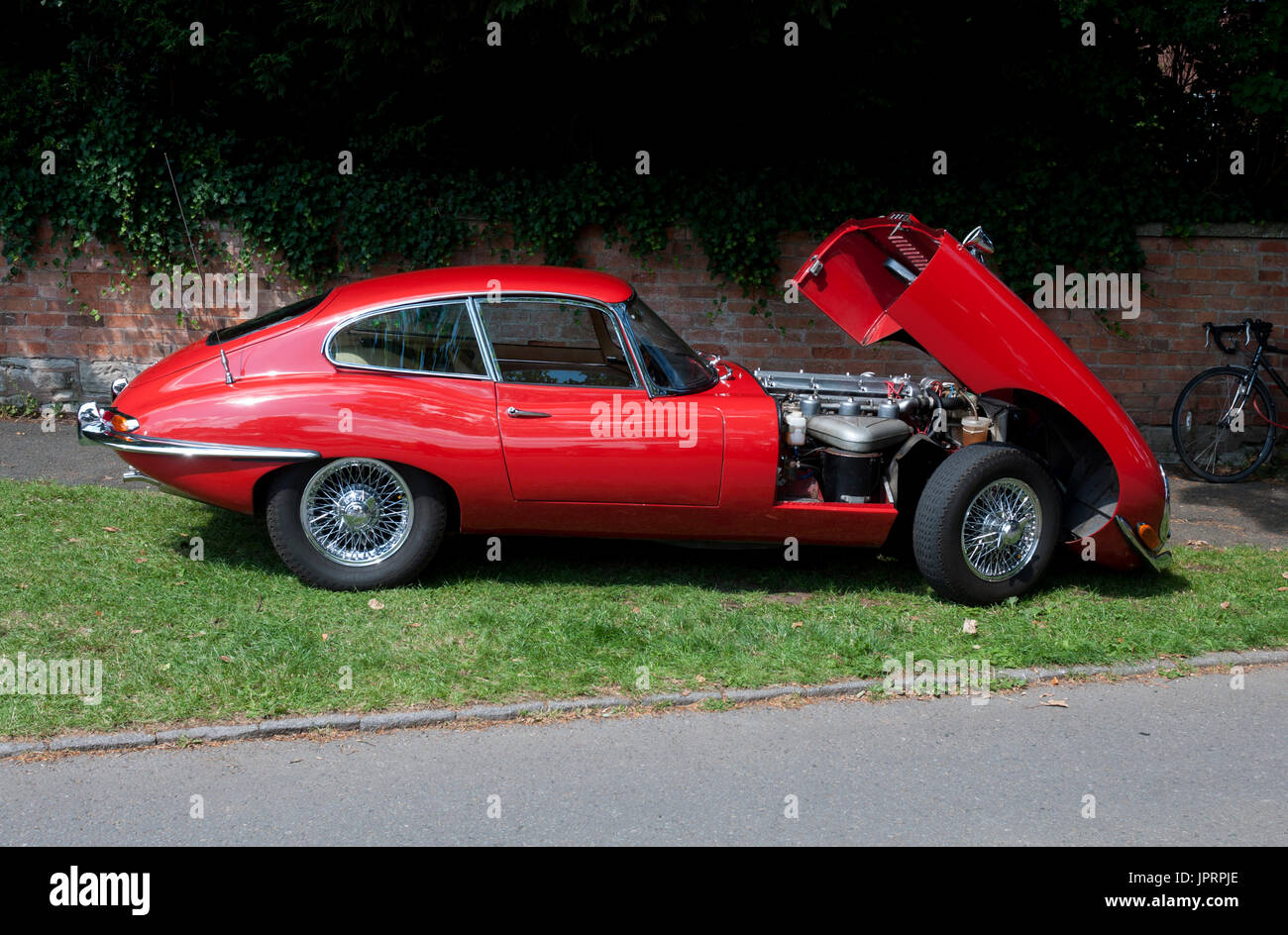 Classic red type jaguar hi-res stock photography and images - Alamy