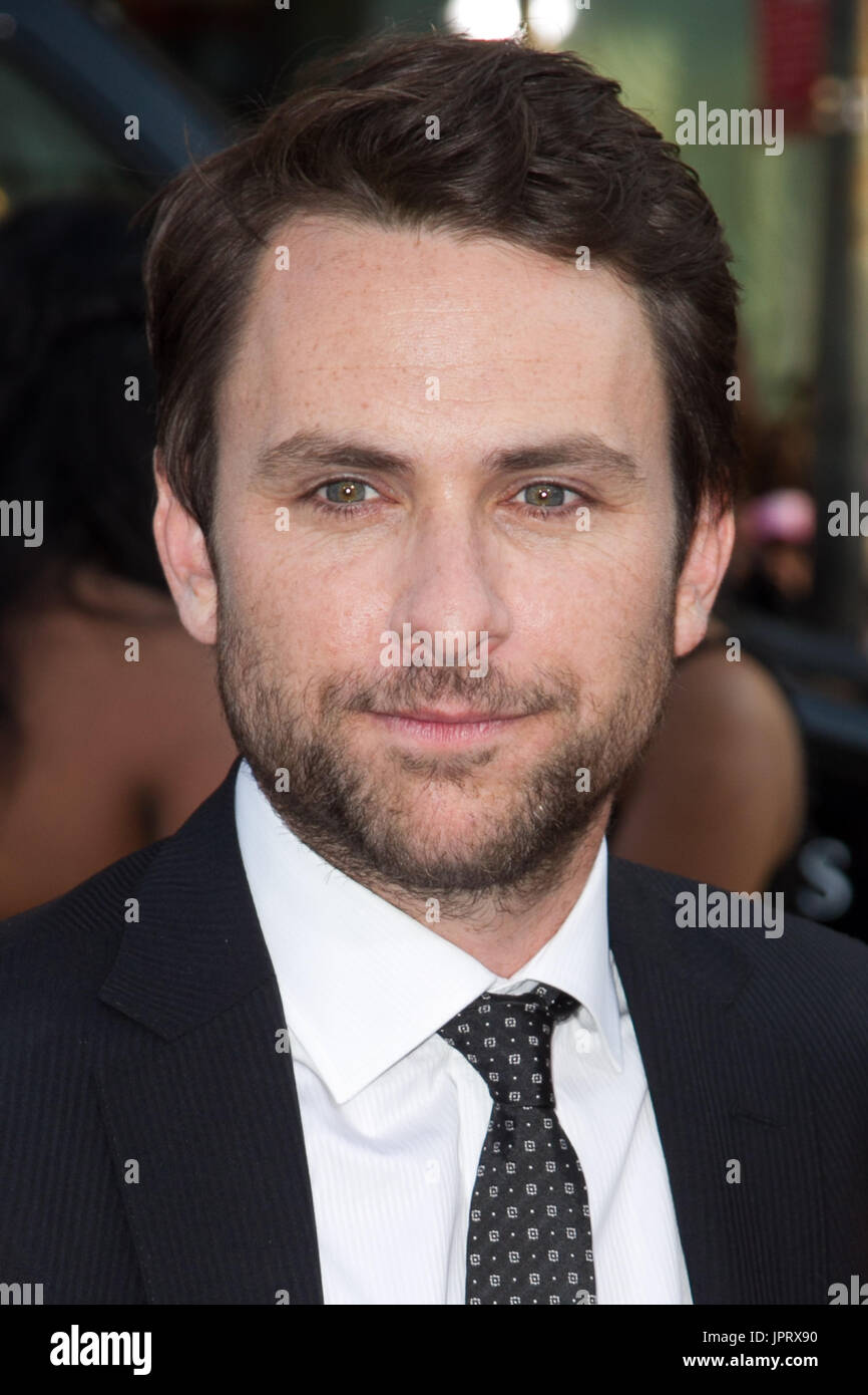 Charlie Day arrives at the premiere of Warner Bros. Pictures' and ...