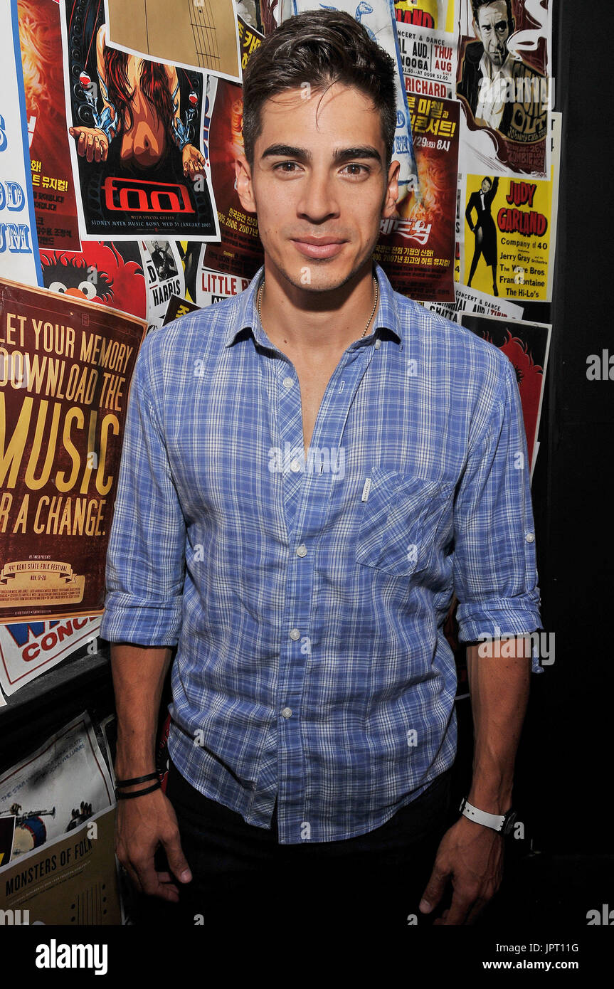 FilAm Actor Michael Galante at the Theater Unleashed "TRUST" Photo Op ...