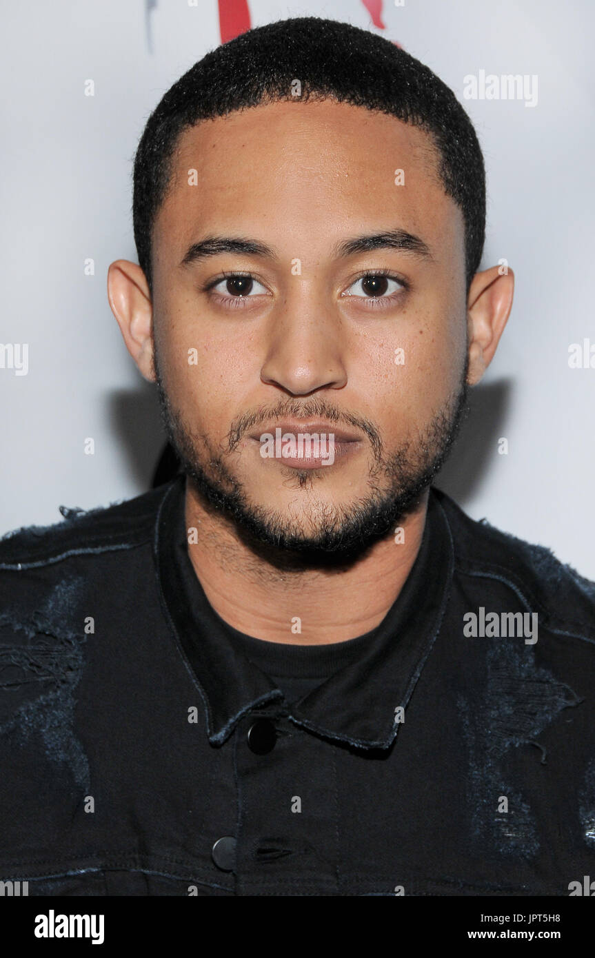 Tahj Mowry at the PhlexTravaganza The Xperience 10 Year Anniversary ...