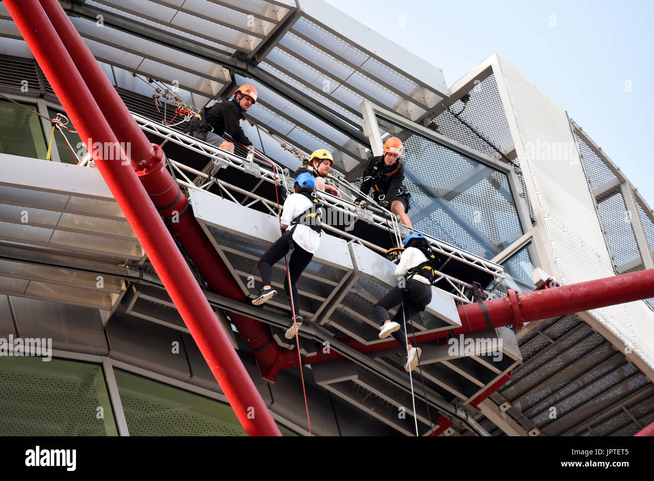 Arcelormittal orbit abseil hi-res stock photography and images - Alamy