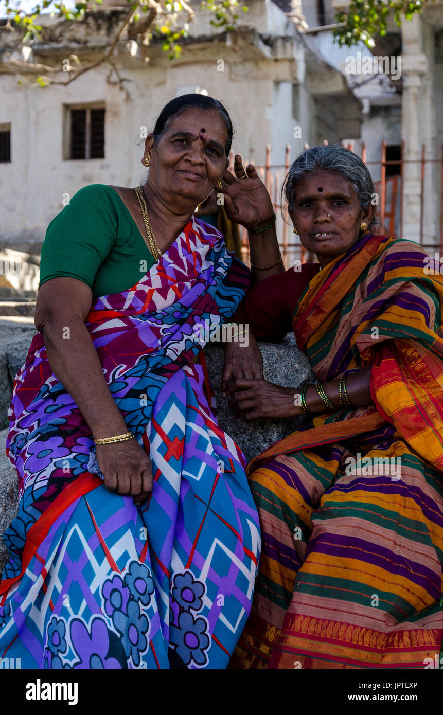 Portrait of Hampi women, Hampi, Karnataka, India Stock Photo - Alamy