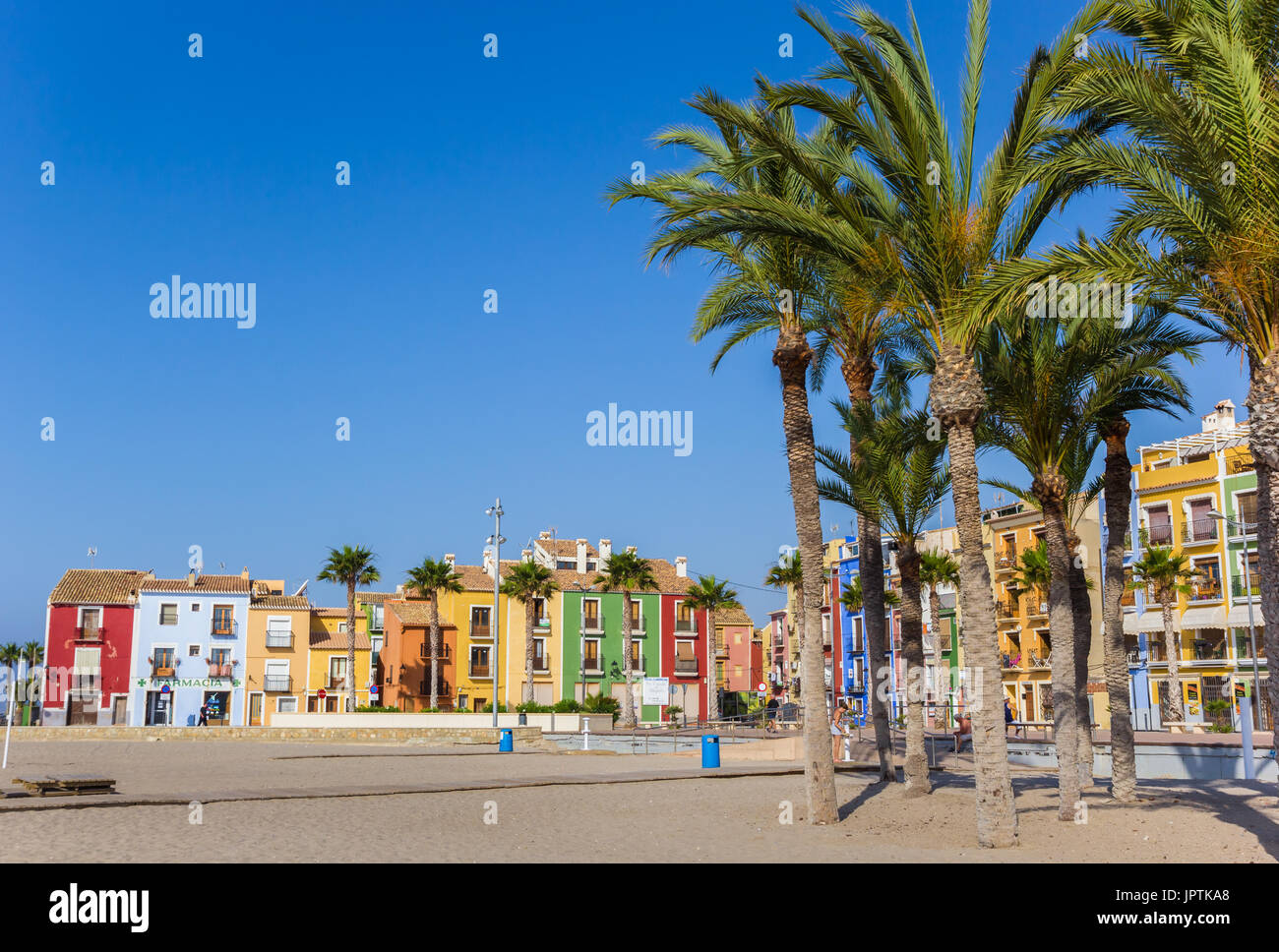 Colorful Houses At The Beach Hi res Stock Photography And Images Alamy colorful-houses-at-the-beach-hi-res-stock-photography-and-images-alamy
