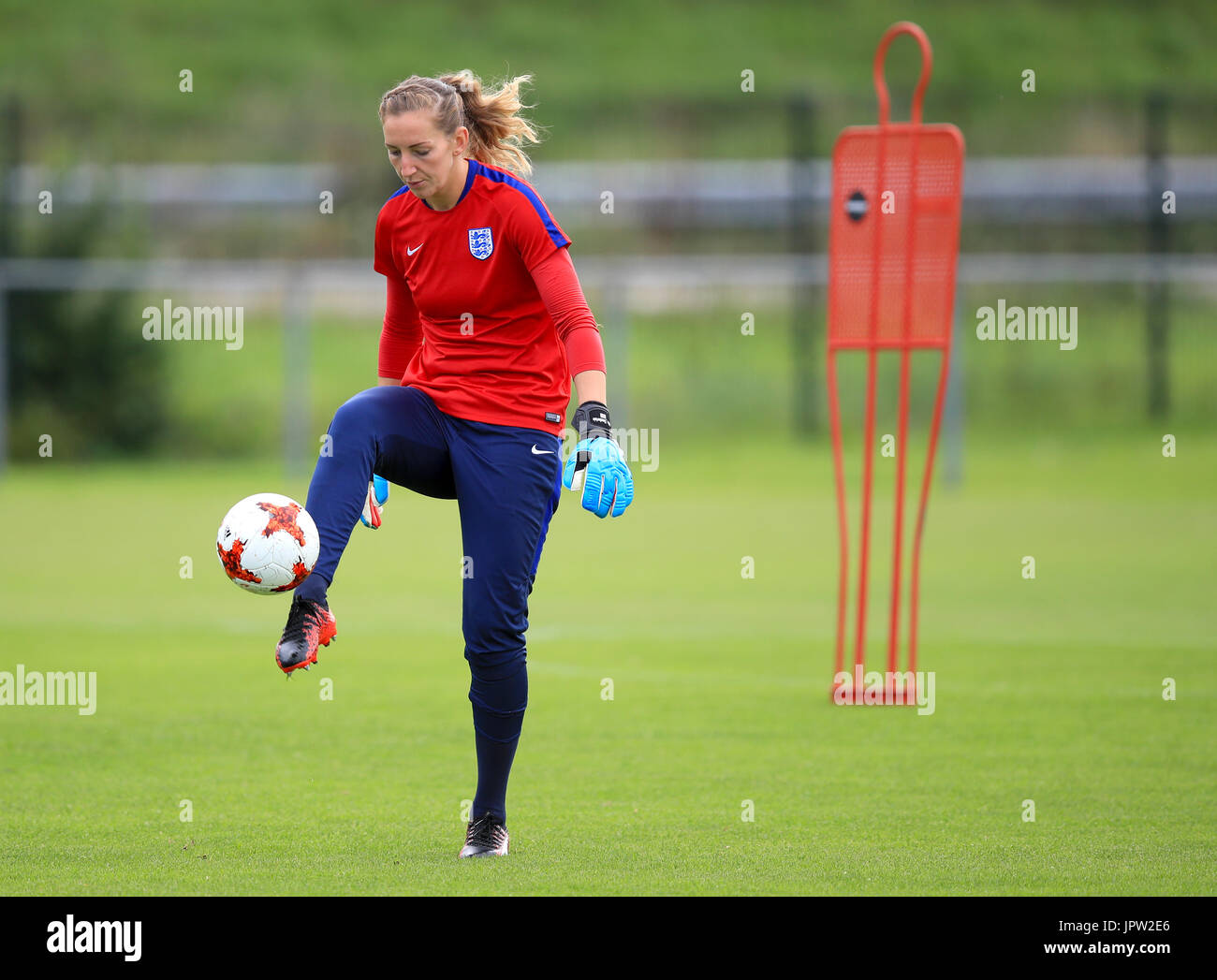 Goalkeeper siobhan chamberlain england hi-res stock photography and ...