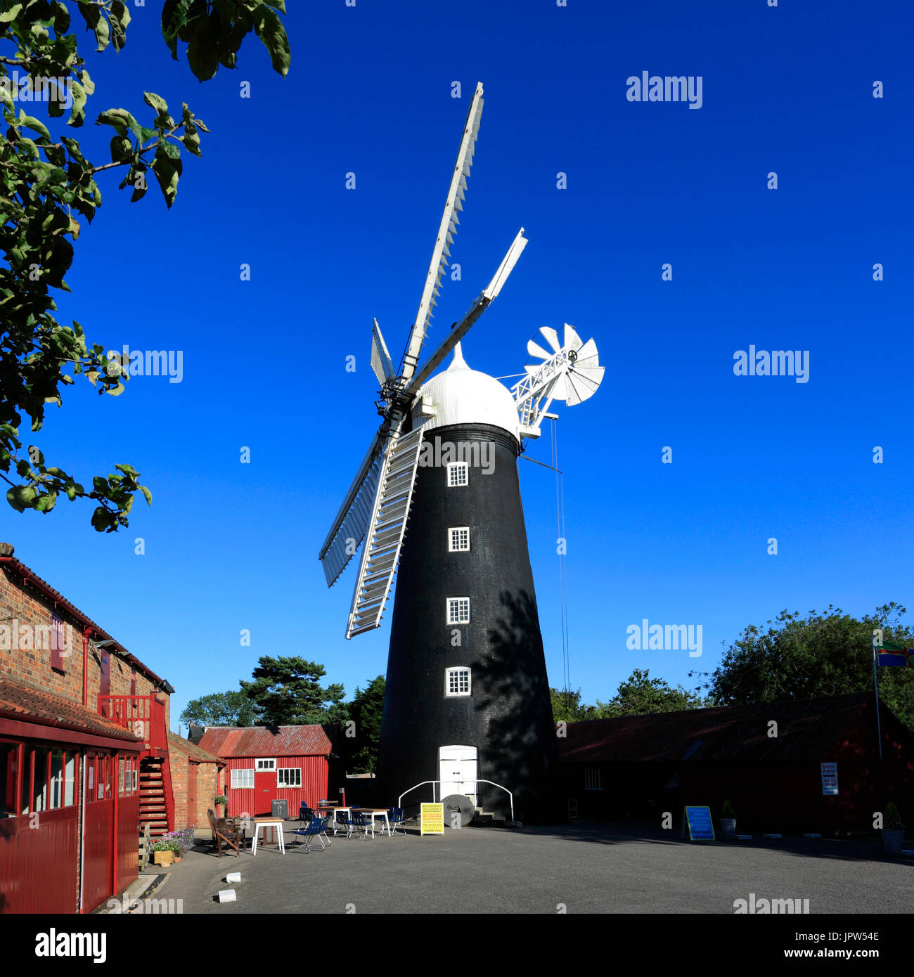 Dobsons mill burgh le marsh hi-res stock photography and images - Alamy