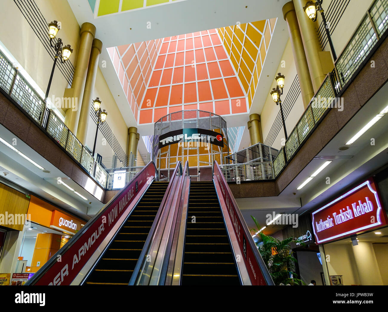 Suntec city shopping mall hi-res stock photography and images - Alamy