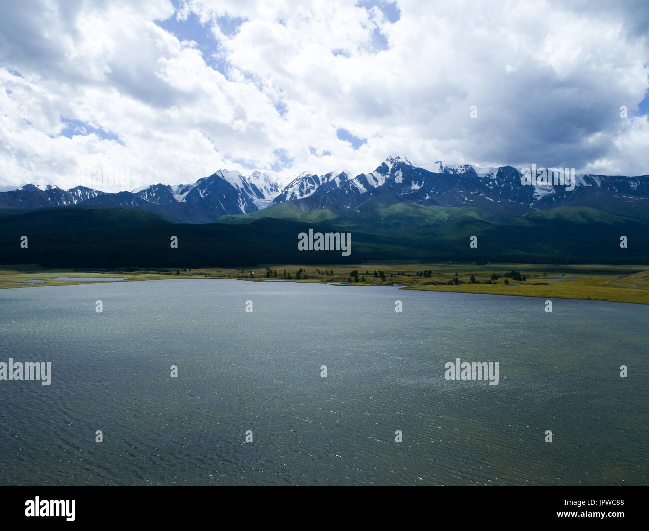 Mountainpathway hi-res stock photography and images - Alamy