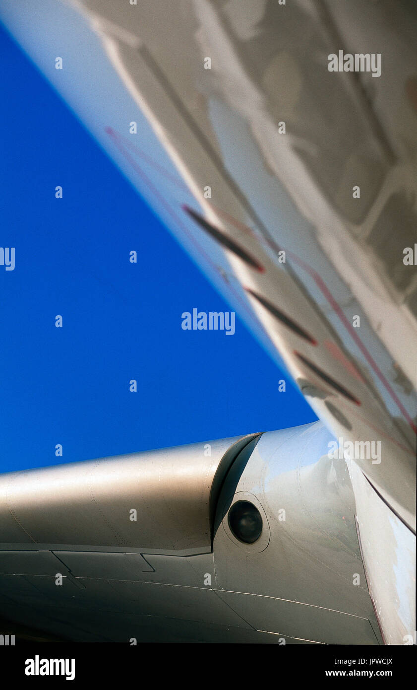 Gulf Air Airbus A330-200 leading-edge of the wing and fuselage Stock ...