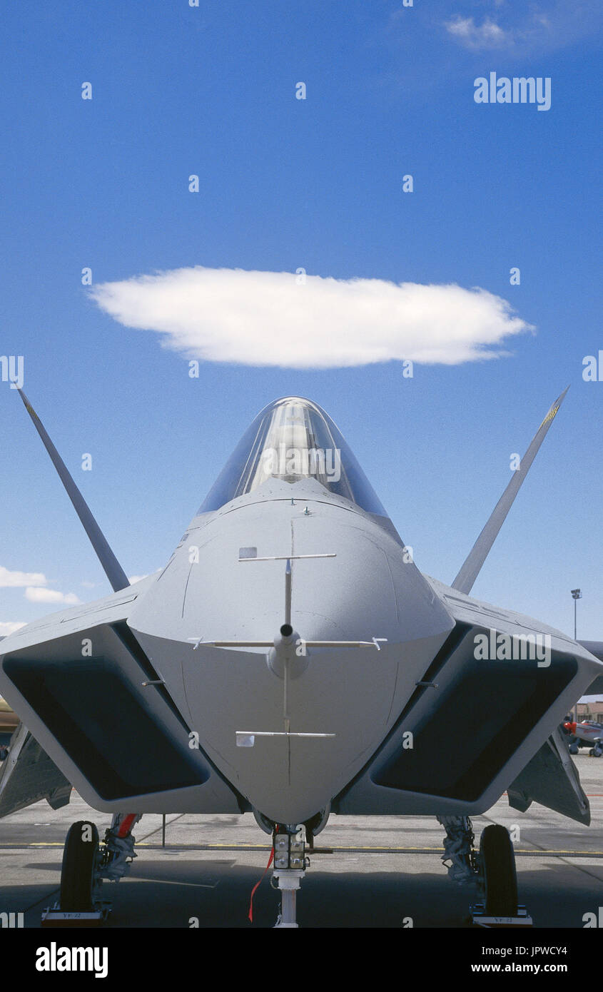 F22 raptor cockpit hi-res stock photography and images - Alamy