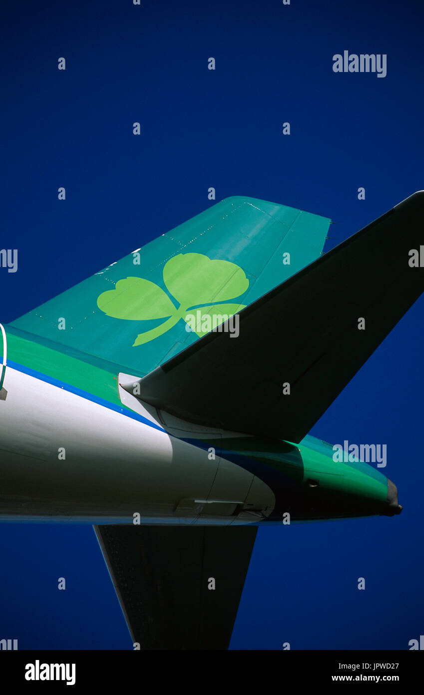 tail-fin and horizontal-stabiliser of an Aer Lingus Airbus A321-200 on ...