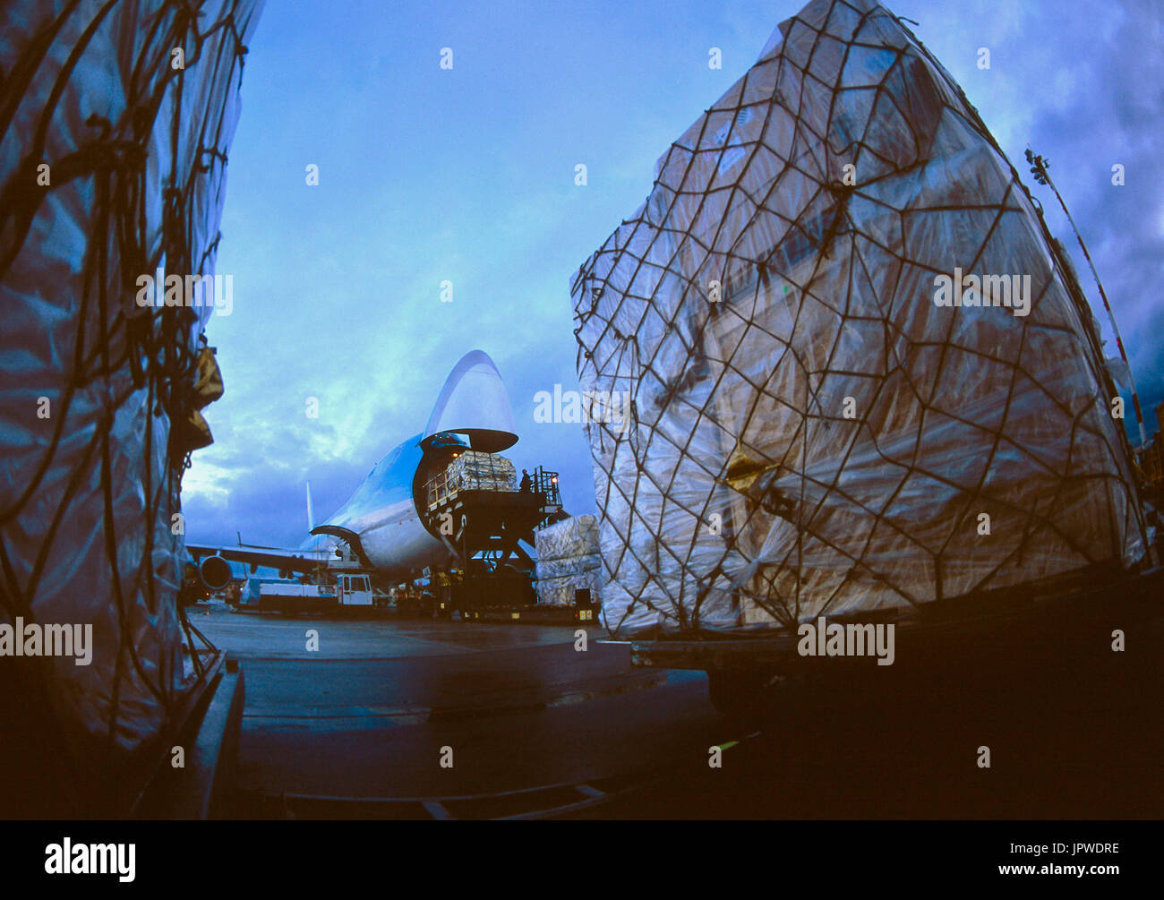 cargo being loaded onto a Boeing 747-200F Stock Photo - Alamy