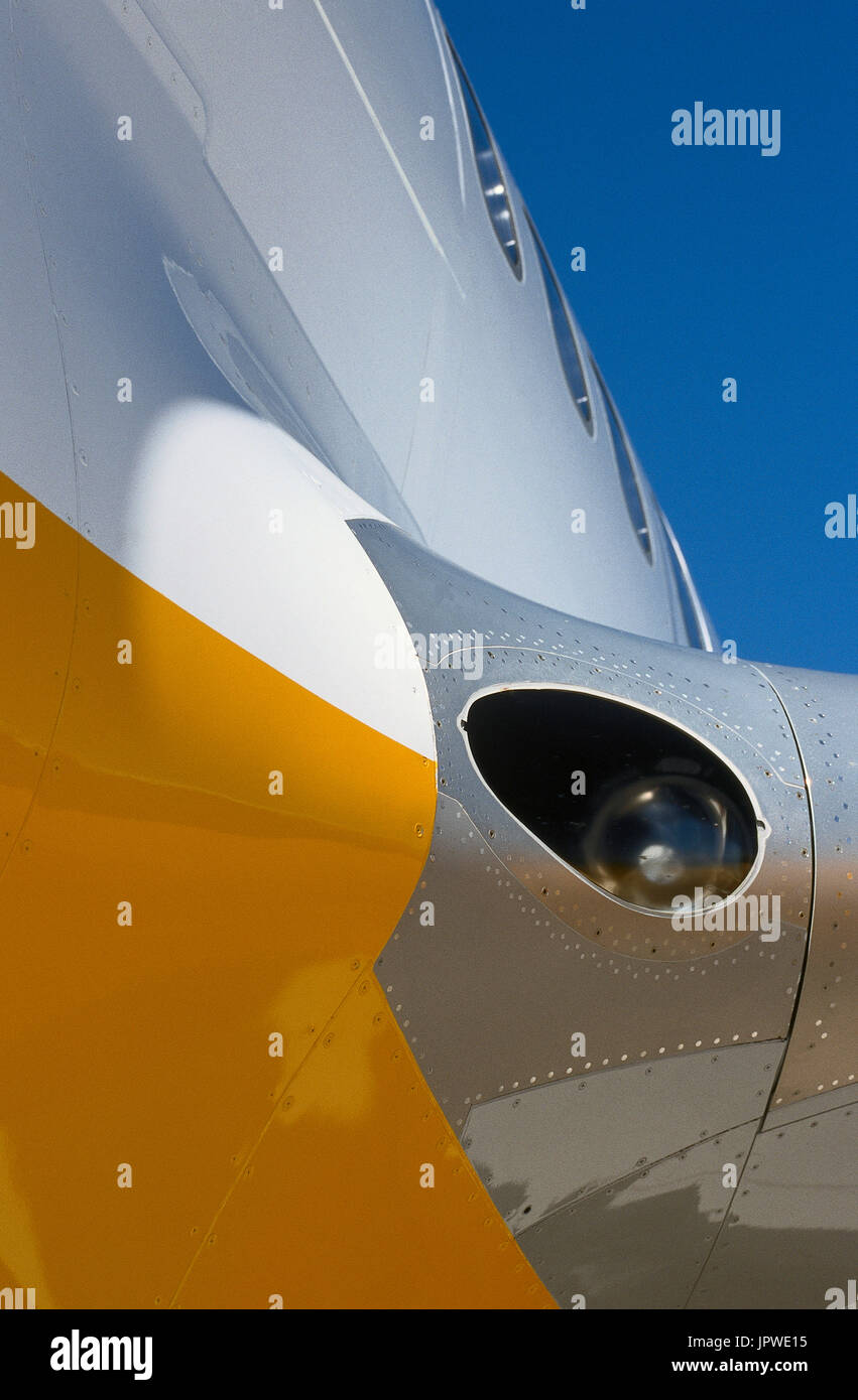 B757s hi-res stock photography and images - Alamy