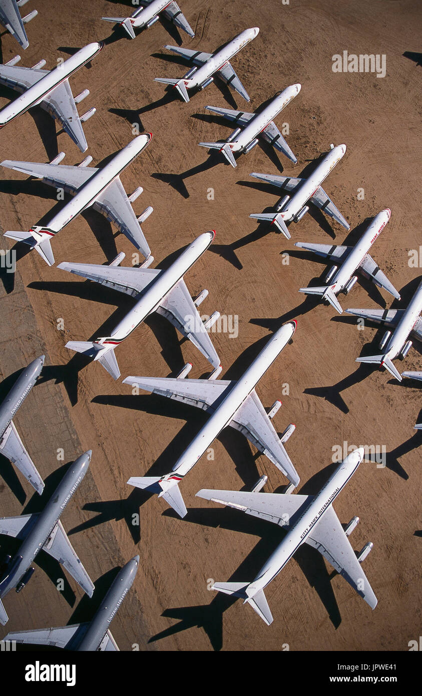 desert-storage, aerial-view of United Airlines Boeing 727s, McDonnell ...