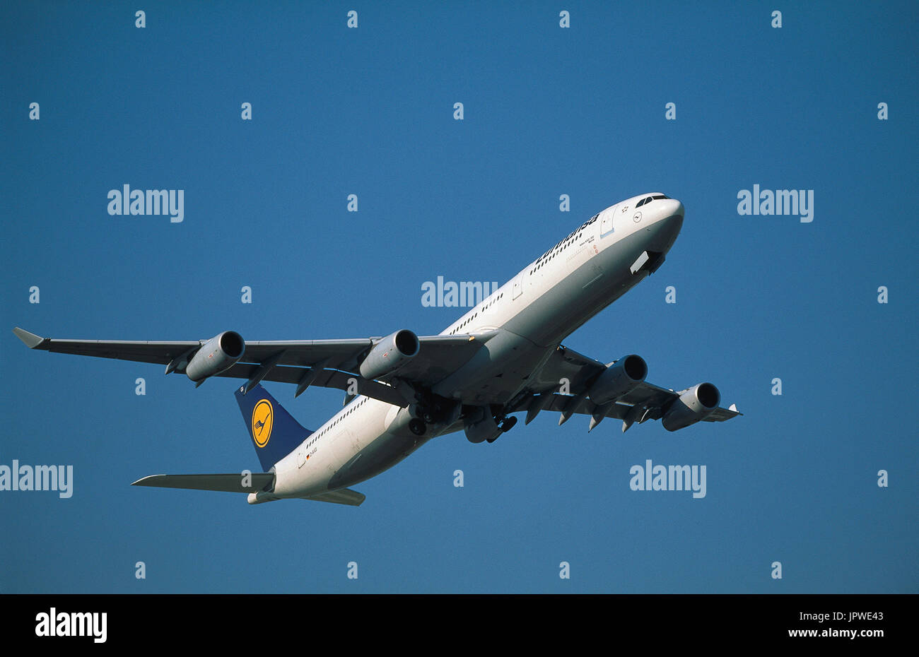 Lufthansa Airbus A340-300 climbing out after take-off with ...